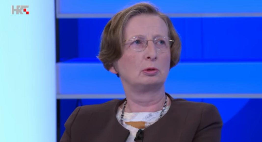 Alemka Markotić: Žena na prvoj crti obrane od koronavirusa! - Women in ...