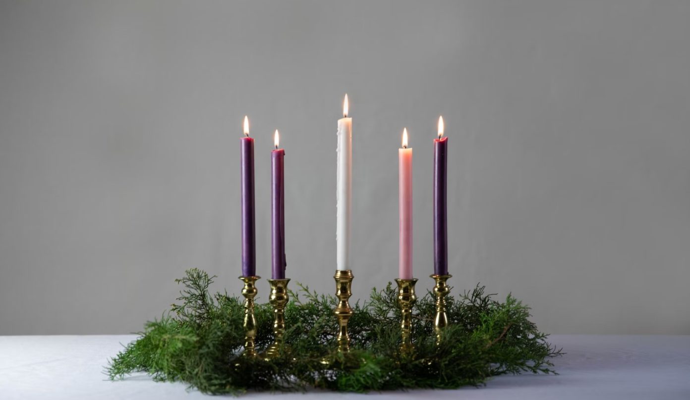 Adventske svijeće - kako se pale i koje je njihovo značenje?
